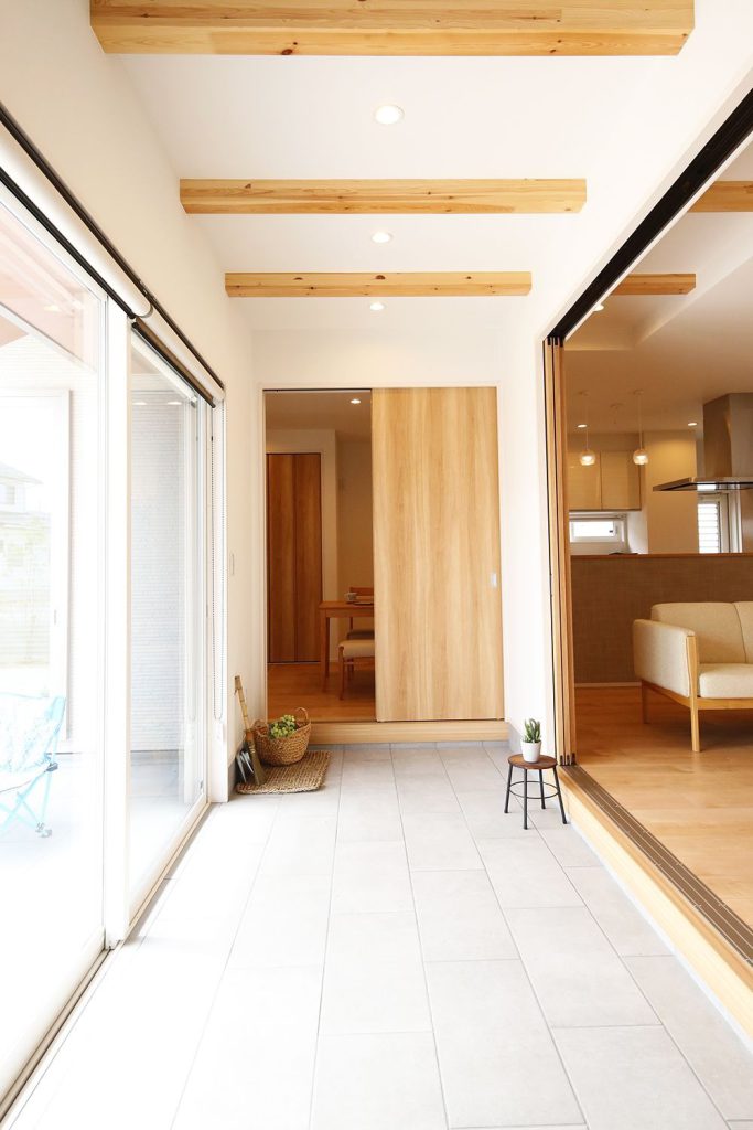 17 Japanese Hallway Ideas for An Asian House Style - DruHomes